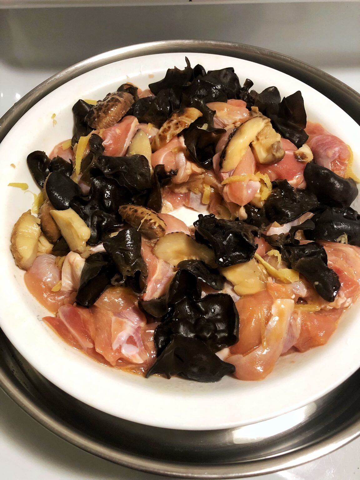 Steamed Chicken with Shiitake Mushrooms and Black Fungus (冬菇雲耳蒸雞 ...